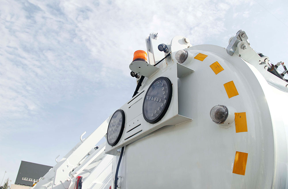 ARROW-30 Traffic Advisor