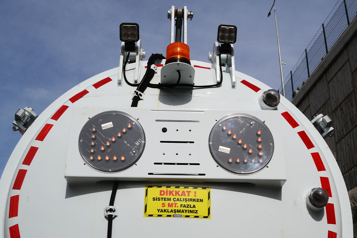 ARROW-30 Traffic Advisor